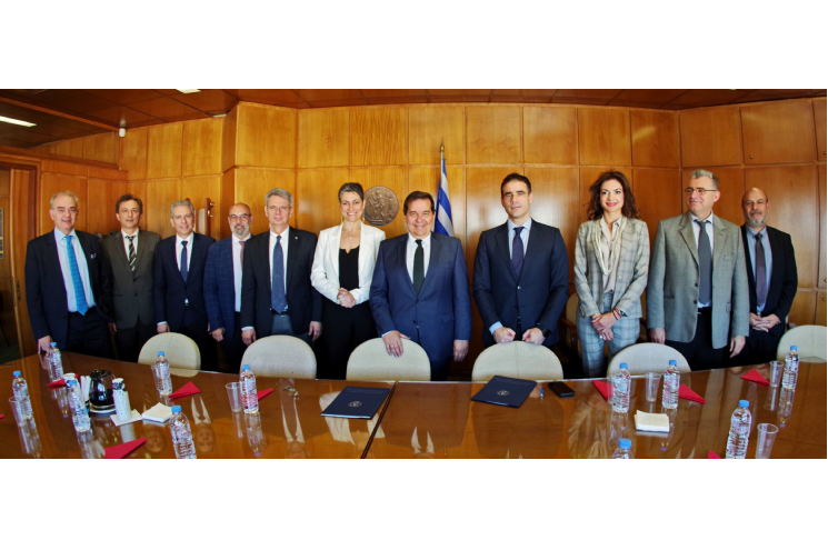 Ο Όμιλος Επιχειρήσεων Σαρακάκη ενώνει τις δυνάμεις του με το Εθνικό ...