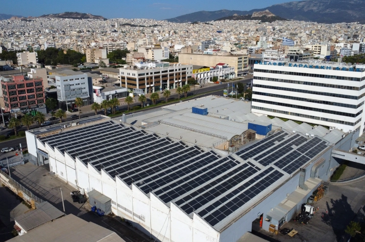 Όμιλος Επιχειρήσεων Σαρακάκη: Εγκατάσταση Φωτοβολταϊκών Πάνελ στη Λεωφ ...